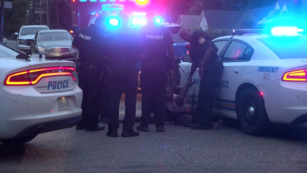 Group Of Robbery Suspects Detained After Police Pursuit Says Mpd